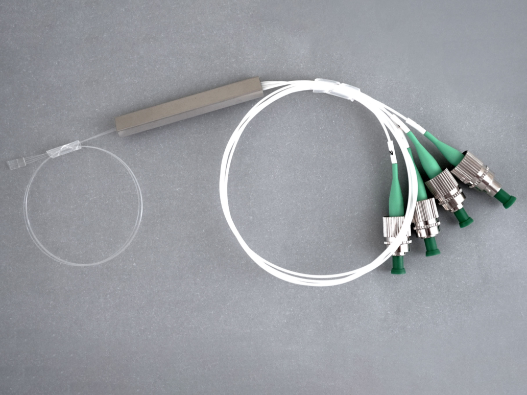 Polarization Maintaining Fiber Array